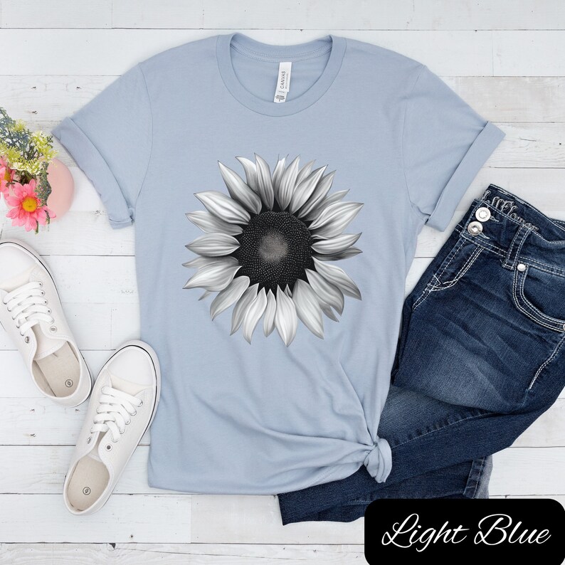 Realistic Sunflower Shirt Sunflower Print Tee Sunflowe Gardencore Shirt ...