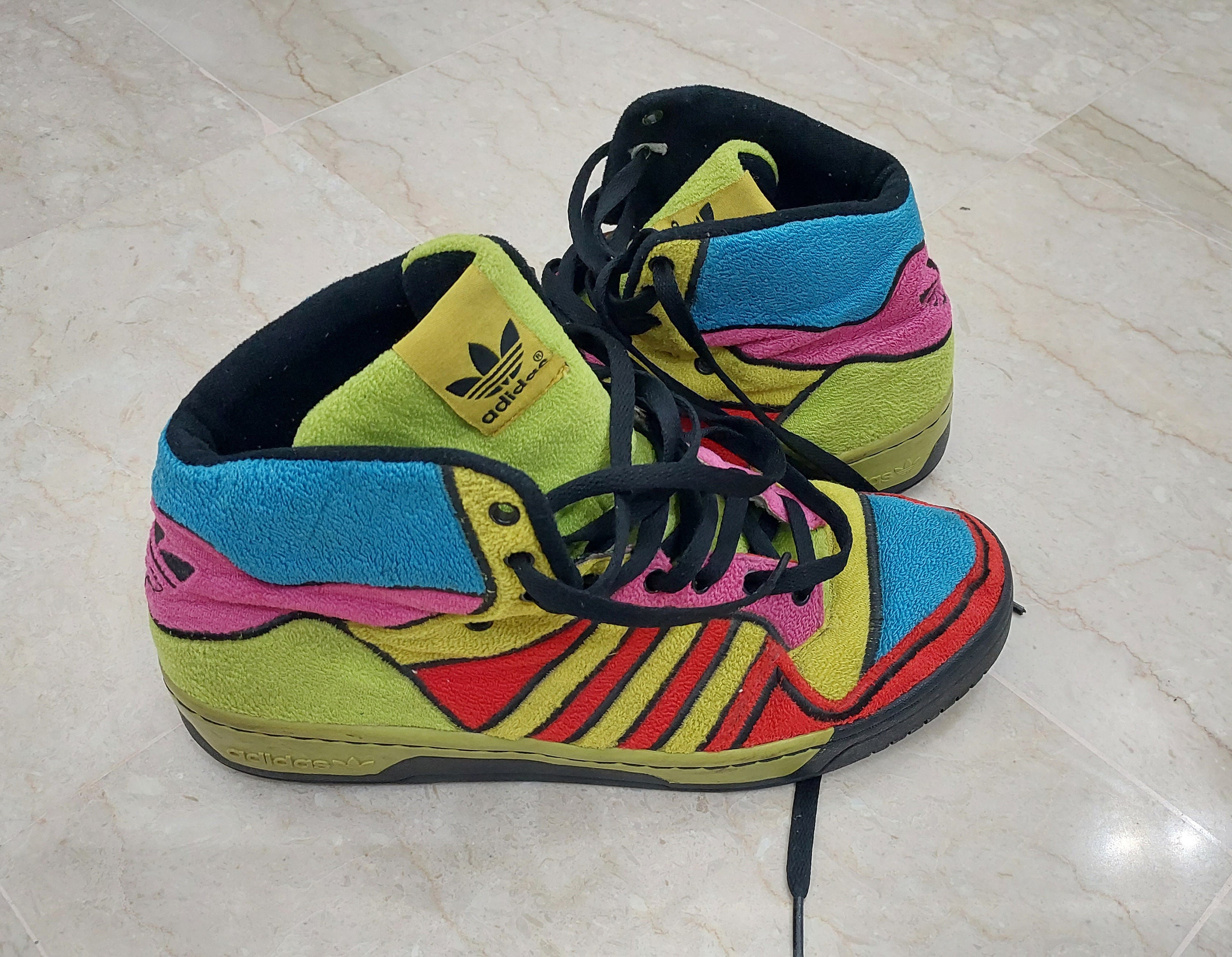 Preowned Adidas Originals Jeremy Scott Sneakers Rainbow Preowned Adidas Originals Jeremy Scott Sneakers Rainbow