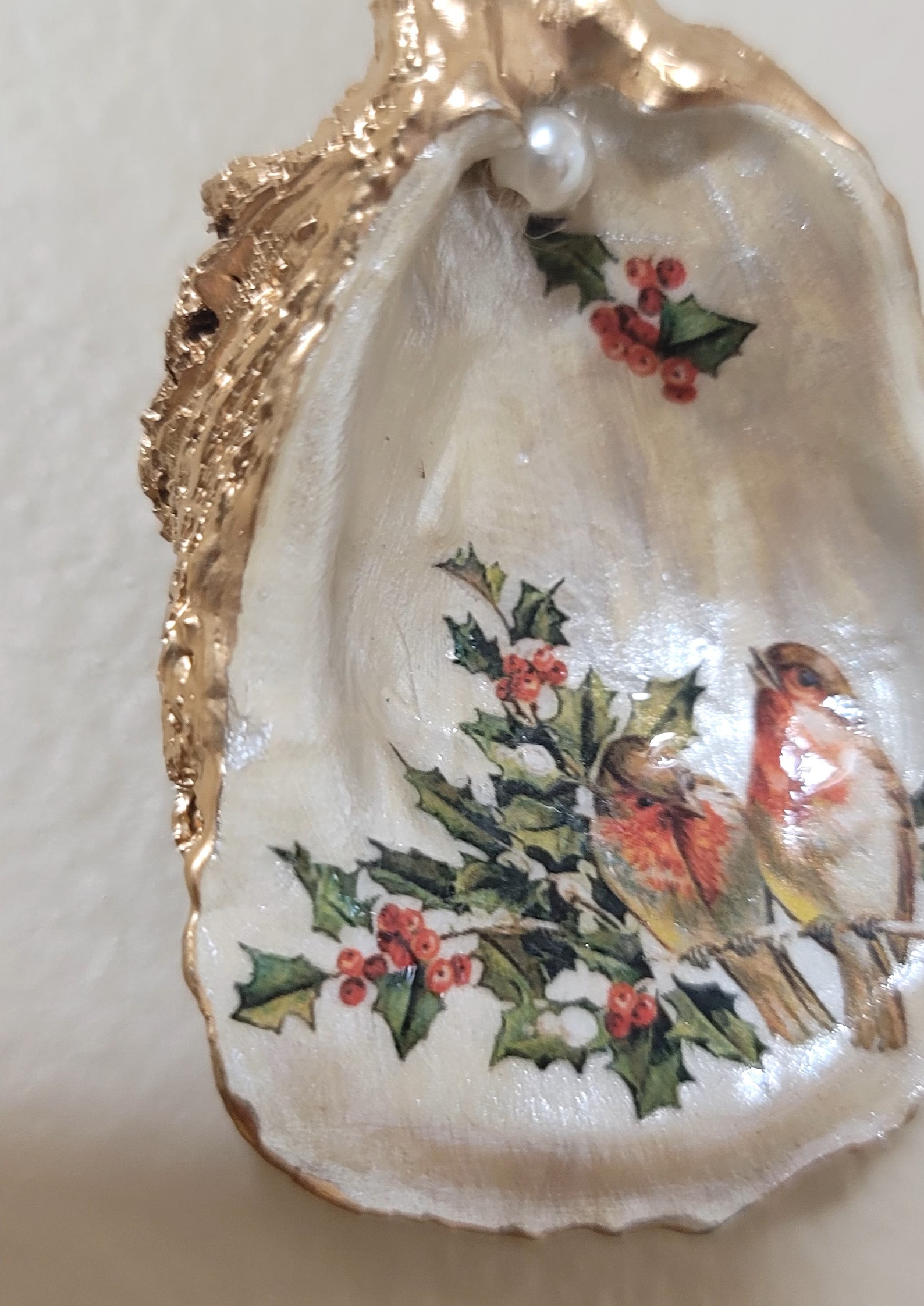 Christmas House Finches: Decoupaged Oyster Shell - Etsy