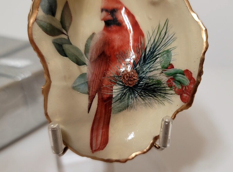 Red Cardinal: Decoupaged Oyster Shell - Etsy