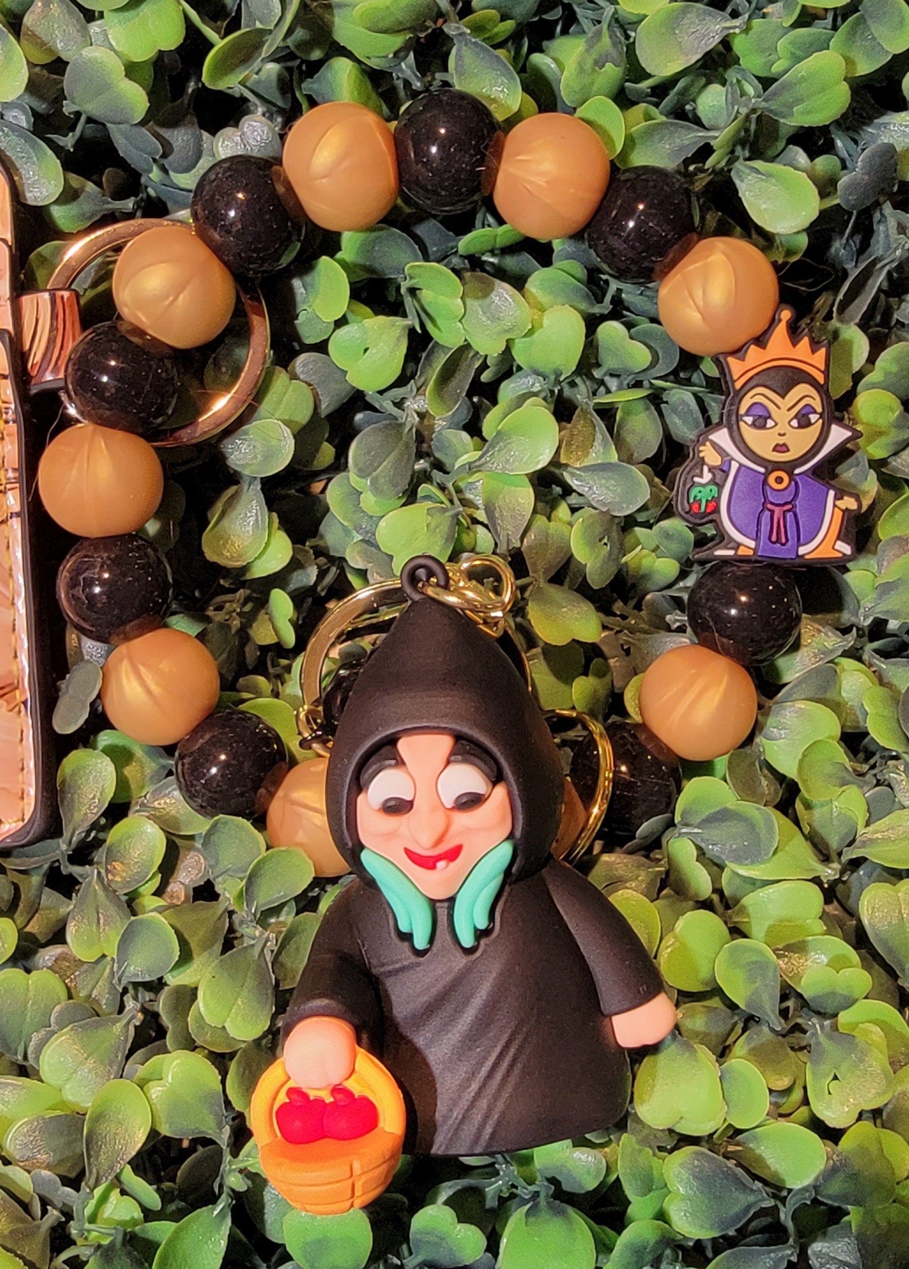 Ugly Evil Queen Travel Keychain Set - Etsy