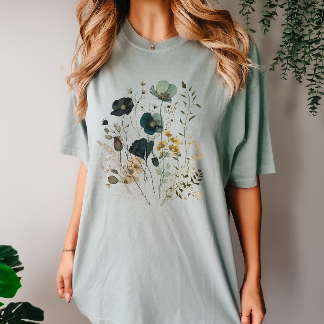 Pressed Wildflowers T-shirt, Oversized Botanical Shirt, Floral T Shirt ...