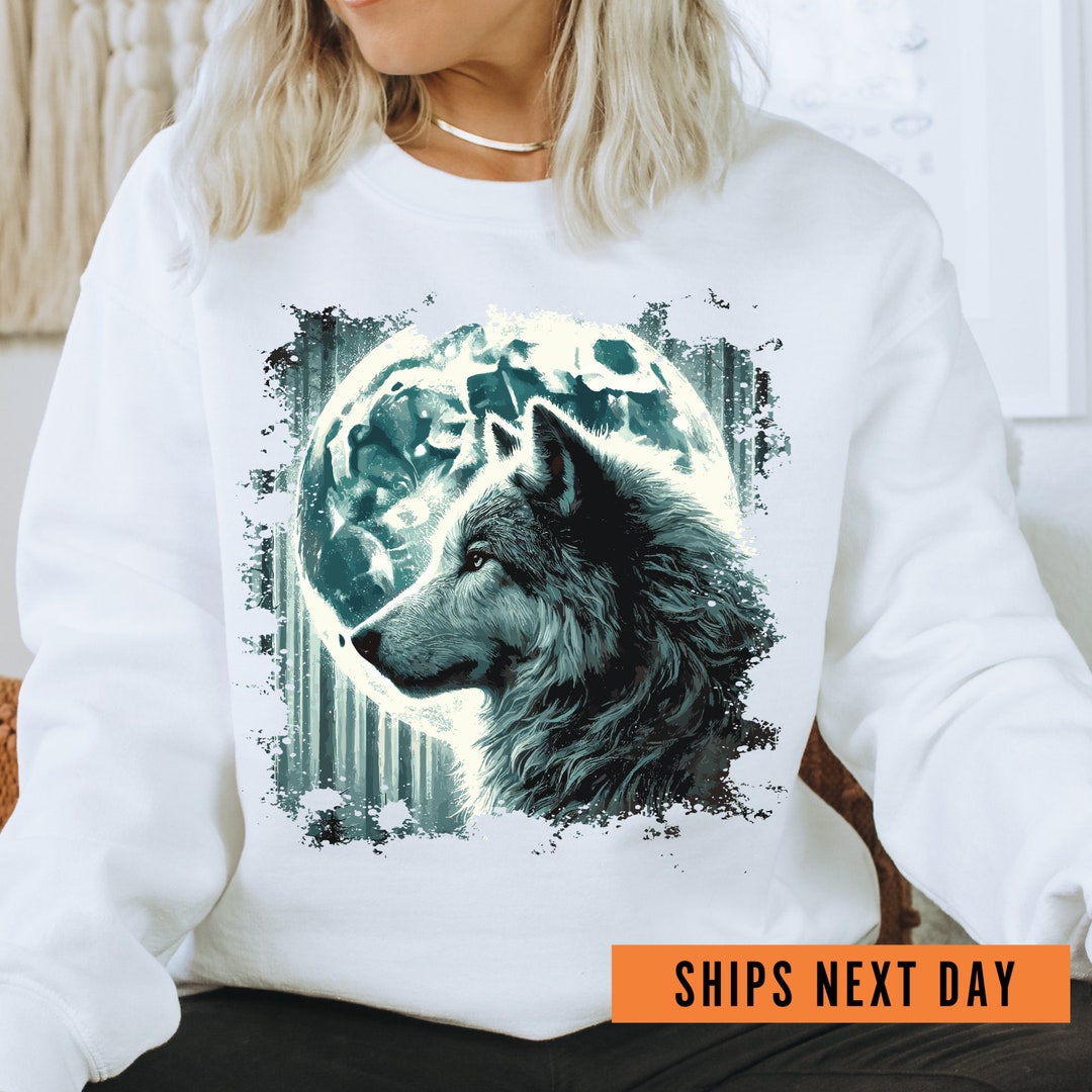 Retro Wolf Hoodie, Vintage Wolf Sweatshirt, Wolf Sweater, Wolf Graphic ...
