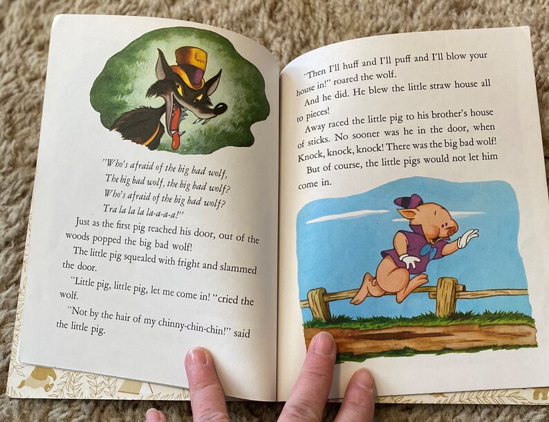 Three Little Pigs Little Golden Book Hardcover 1953 - Etsy