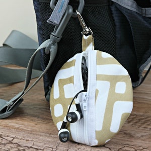 Earbud Case Sewing Pattern | Earbud Circle Pouch Pattern | Circle ...