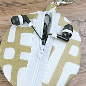 Earbud Case Sewing Pattern | Earbud Circle Pouch Pattern | Circle ...