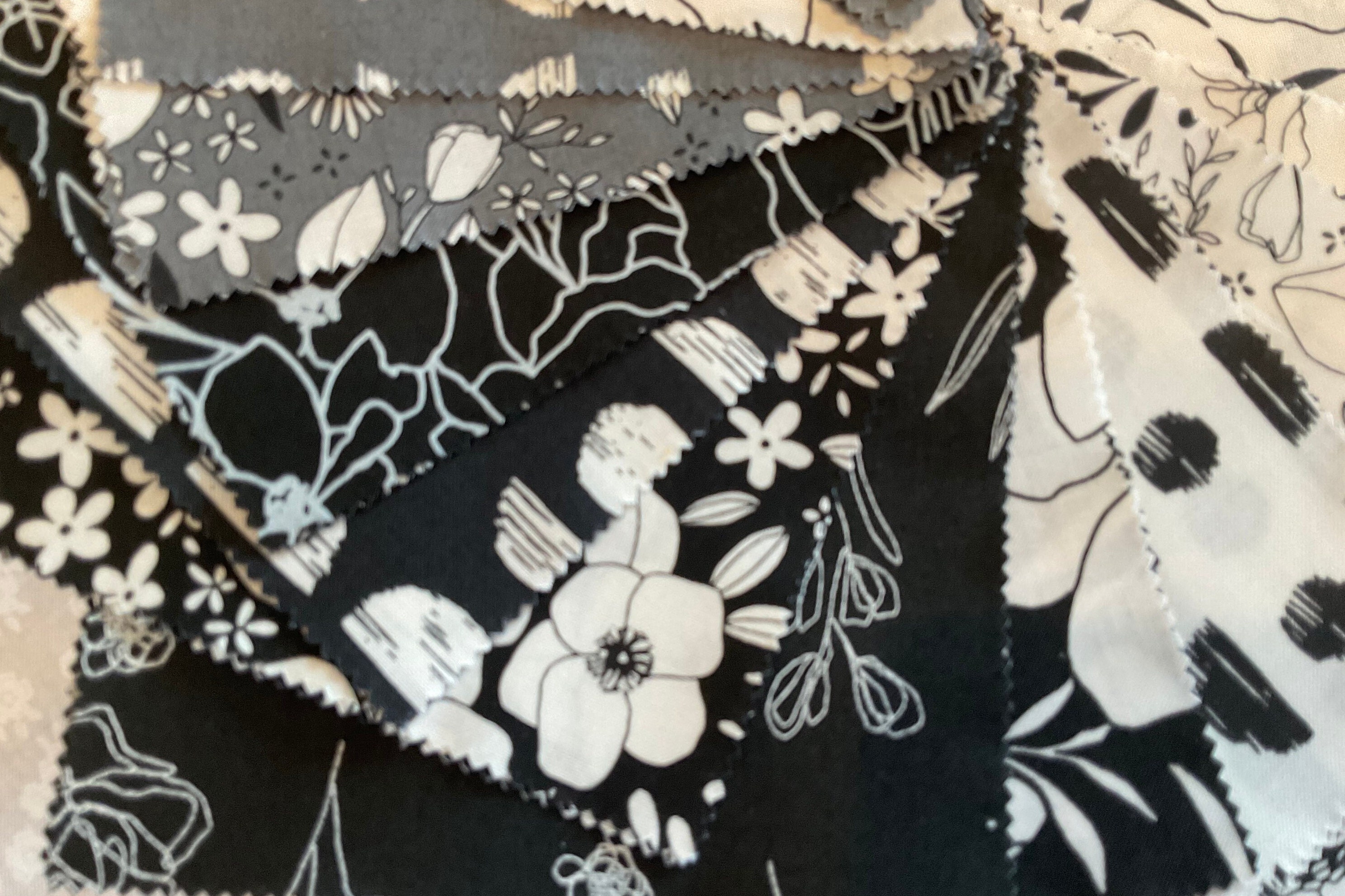 Illustrations Charm Pack 42/pkg. Made by Moda by Alli K Design ...