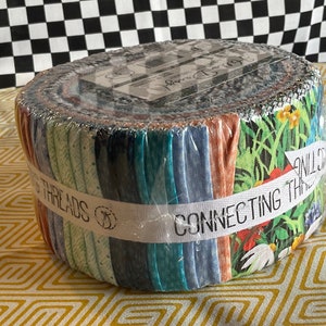 Hello Daisy! Jelly Roll 40/pkg. by Connecting Threads - Etsy