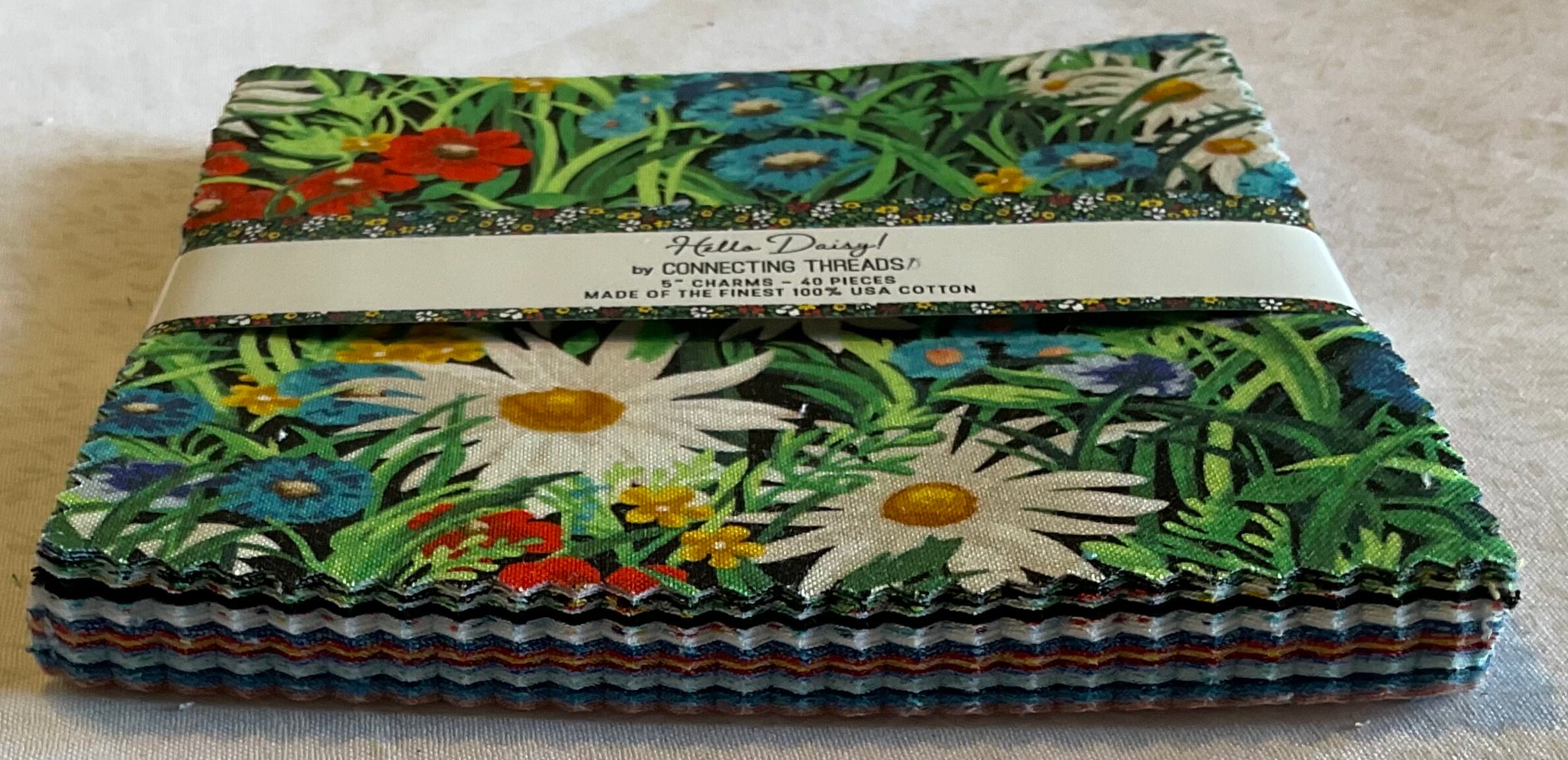 Hello Daisy Charm Pack 40/pkg. by Connecting Threads - Etsy