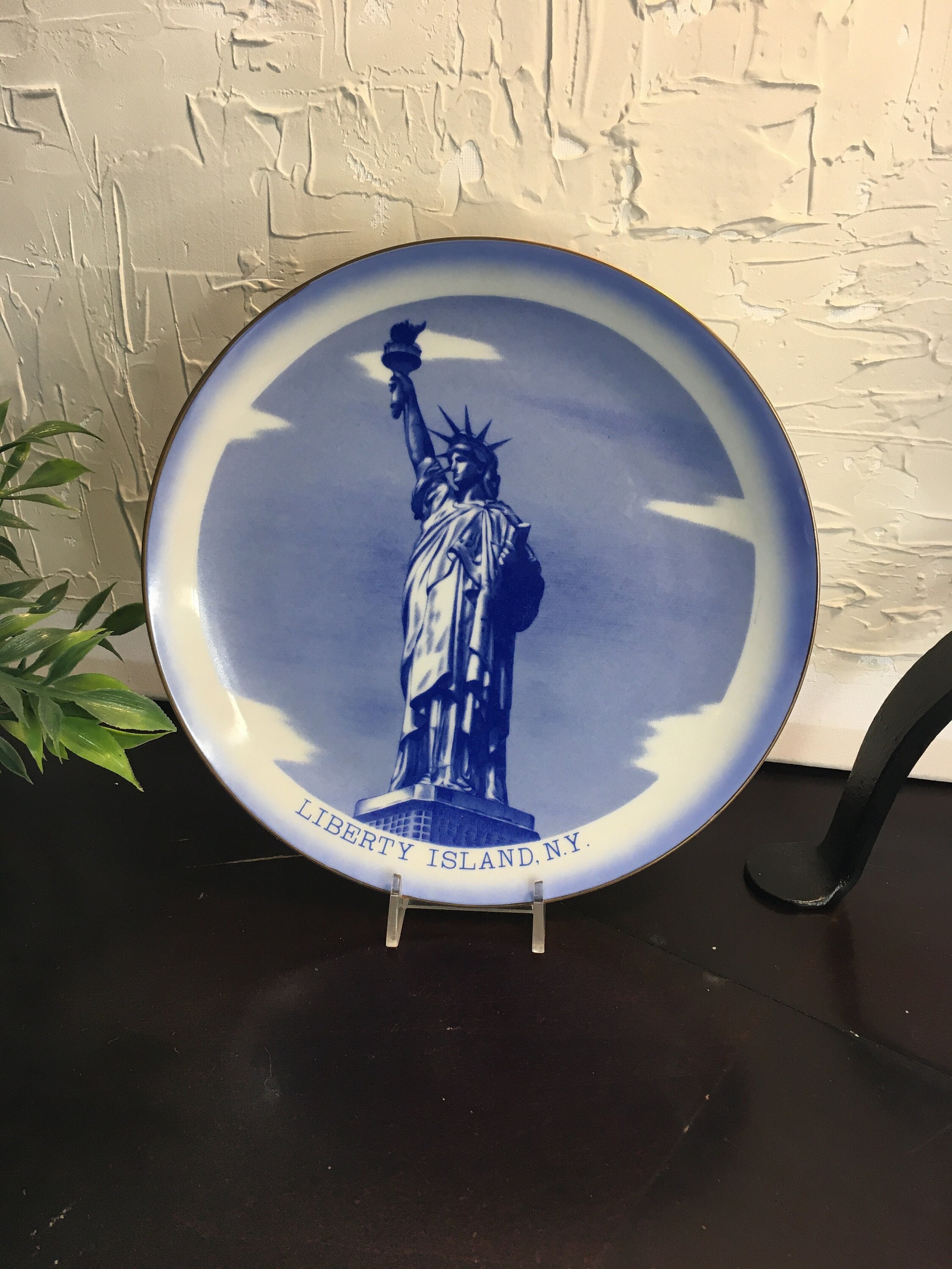 STATUE OF LIBERTY Collector Plate Vintage - Etsy