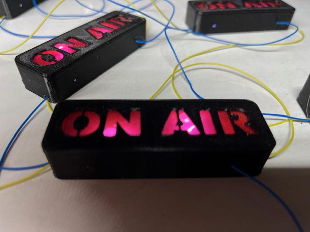 Battery Powered 10 Light LED on Air String. for Your Man Cave or Radio ...