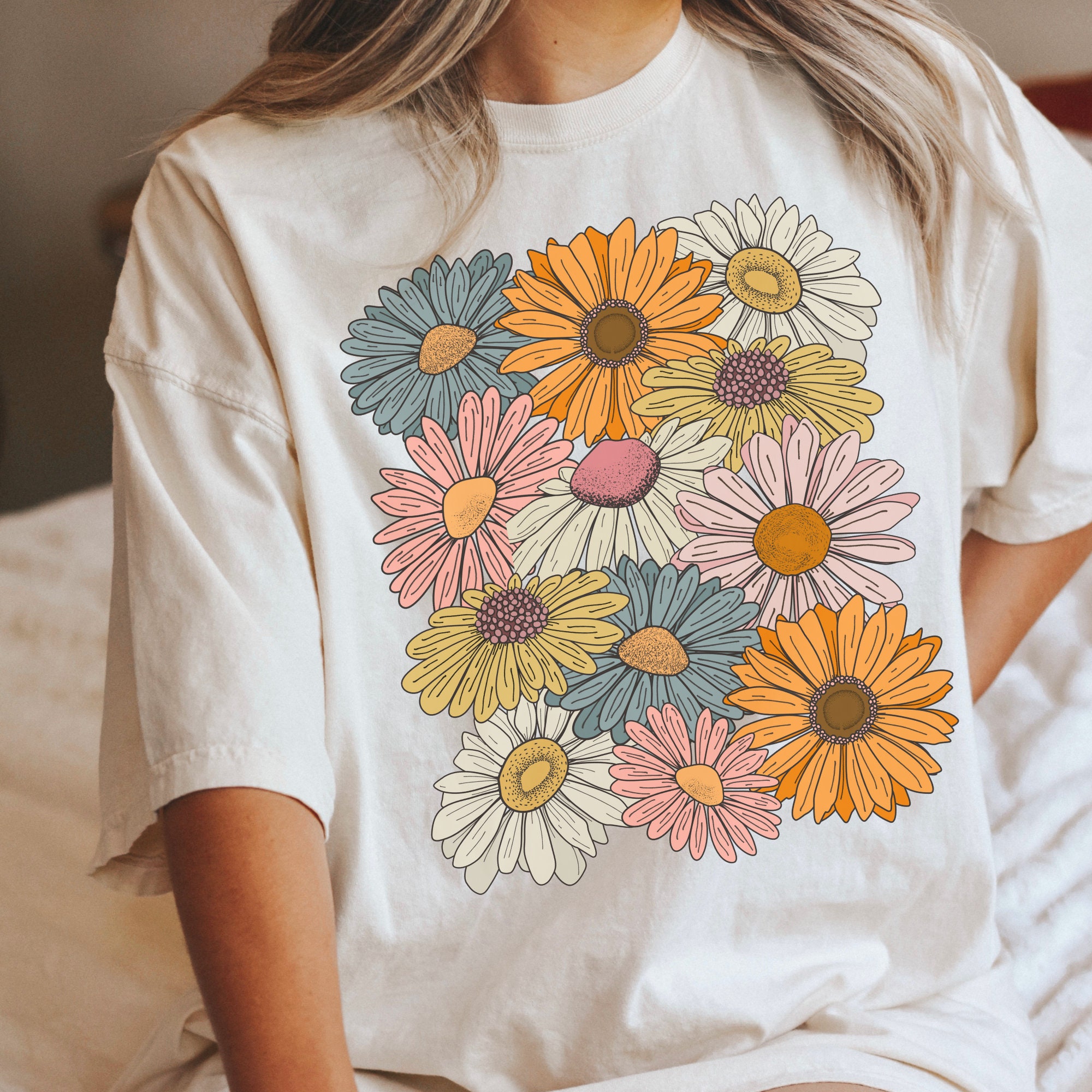 Comfort Colors Retro Daisies Flower T-shirt, Boho Wildflowers Floral ...