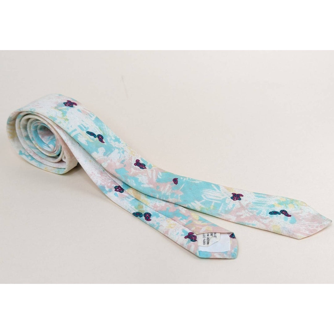 Vintage Mens String Beans Tie Necktie Pink White Abstract Paisley Tied ...