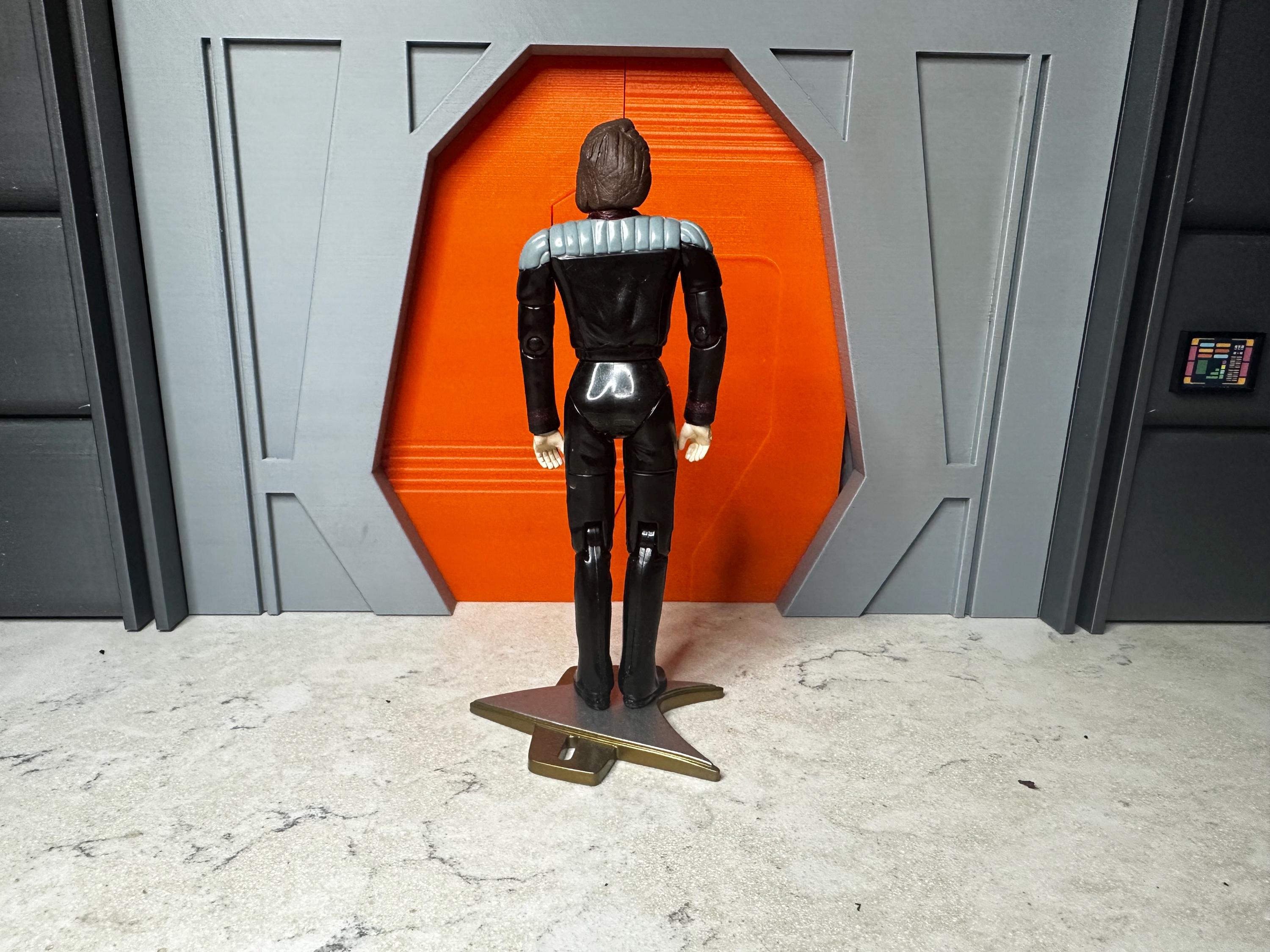 Commander Kira From Season 7 [star Trek DS9 Dominion War Line] - Etsy