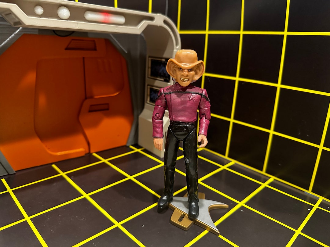 Captain Nog From "the Visitor" [star Trek DS9 Seasons 3-5] - Etsy