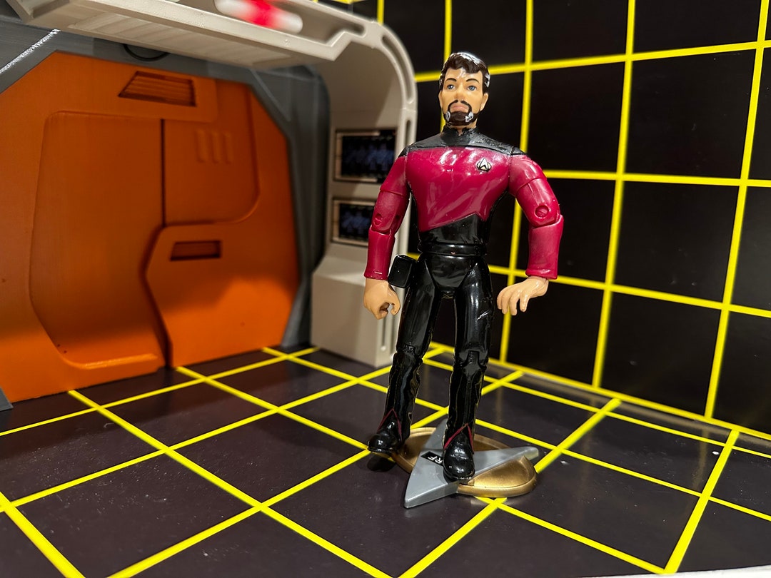 Captain Riker From "future Imperfect" [TNG Season 4 / Wave 1] - Etsy