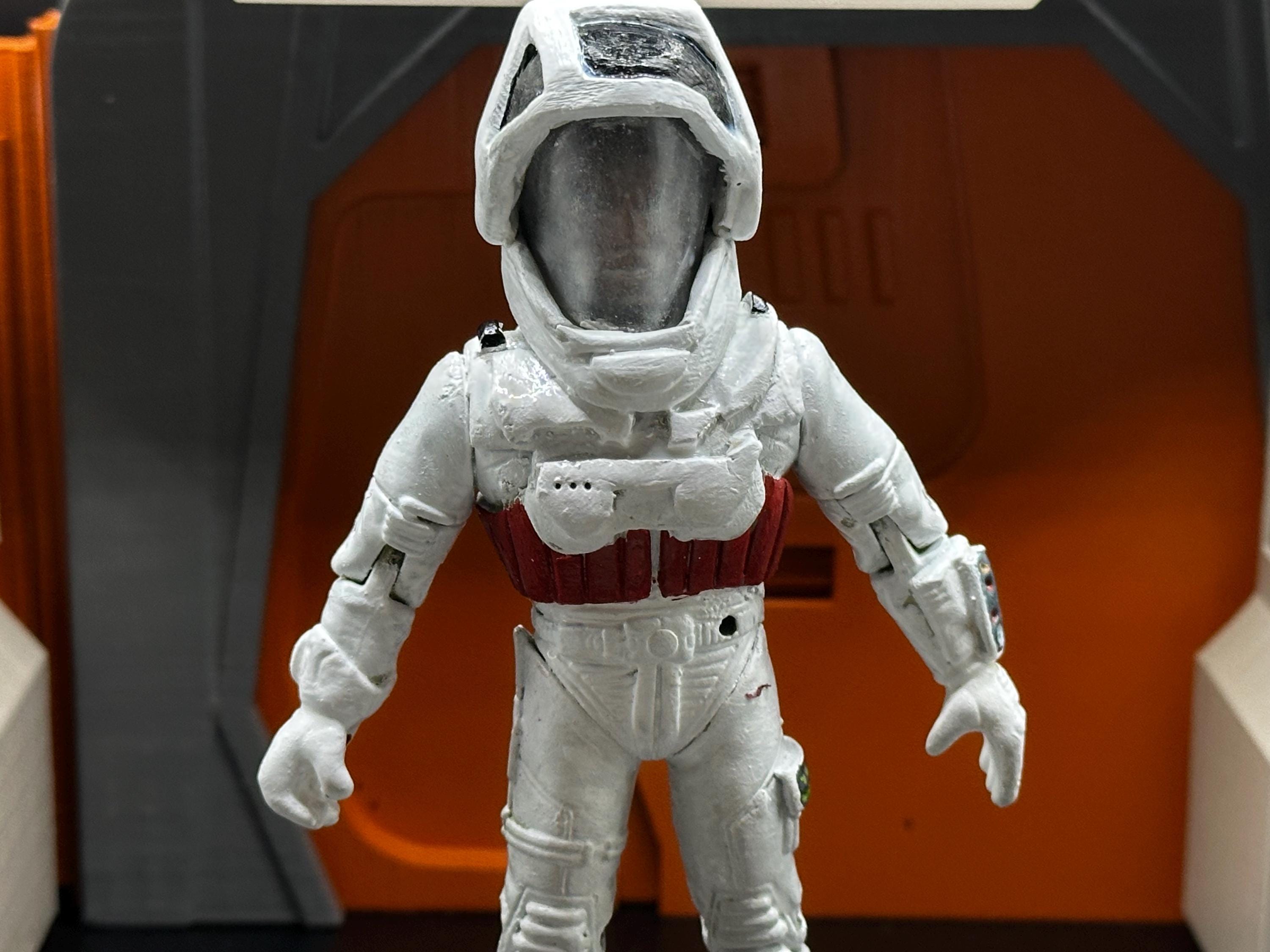 Lieutenant Commander Worf in EV Suit From First Contact [star Trek TNG ...