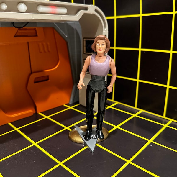 Captain Janeway Toy - Etsy