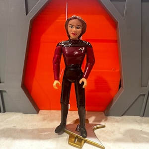 Captain Benteen - Etsy