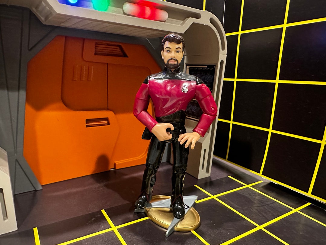 Commander William T. Riker (no Battle Damage) [TNG Season 3 / Wave 1 ...