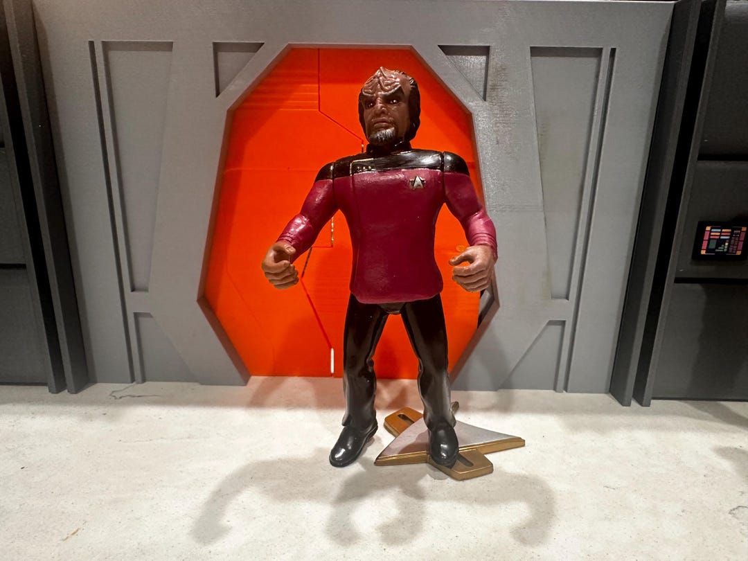 Worf in Dress Uniform DS9 - Etsy
