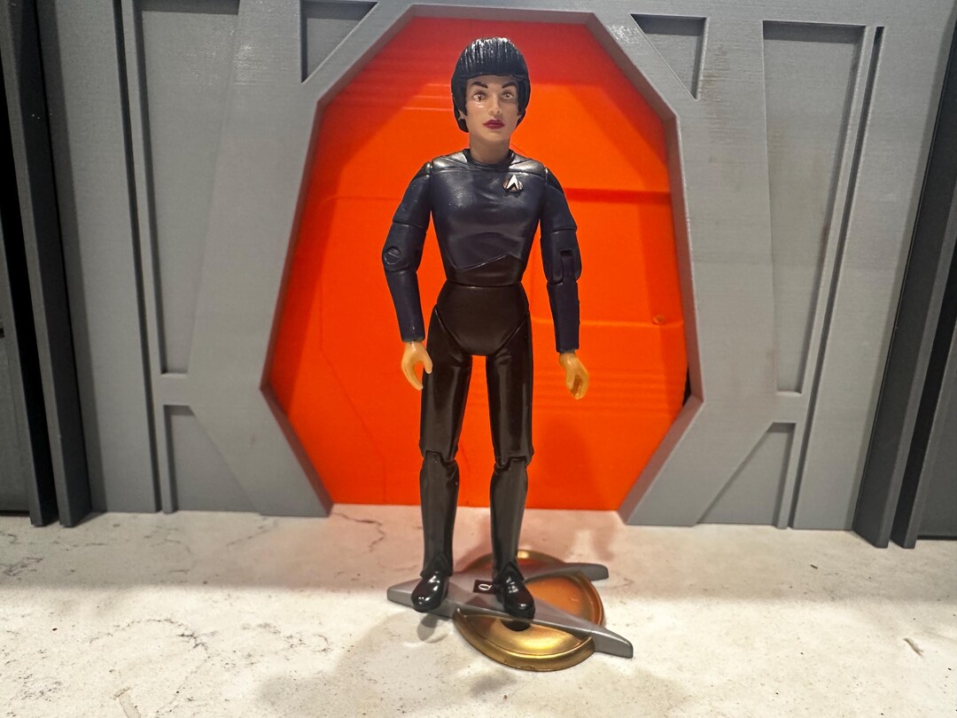 Doctor Selar (version 2) - Etsy