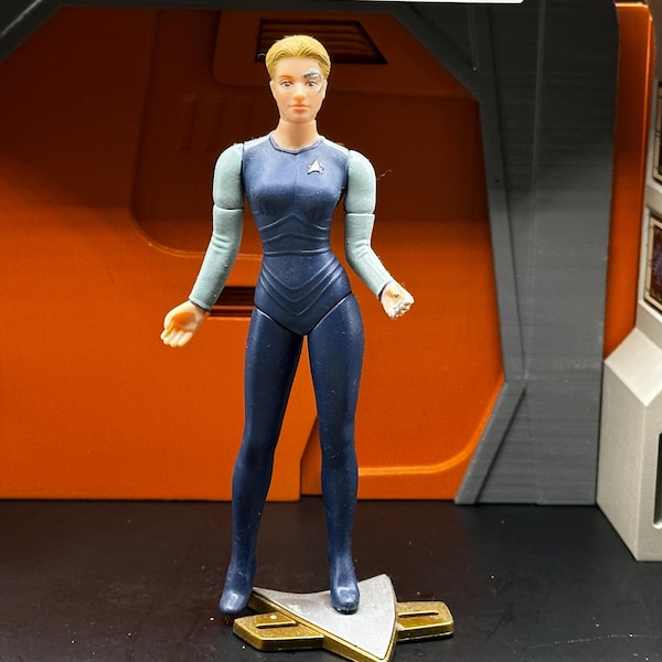 Seven of Nine - Etsy