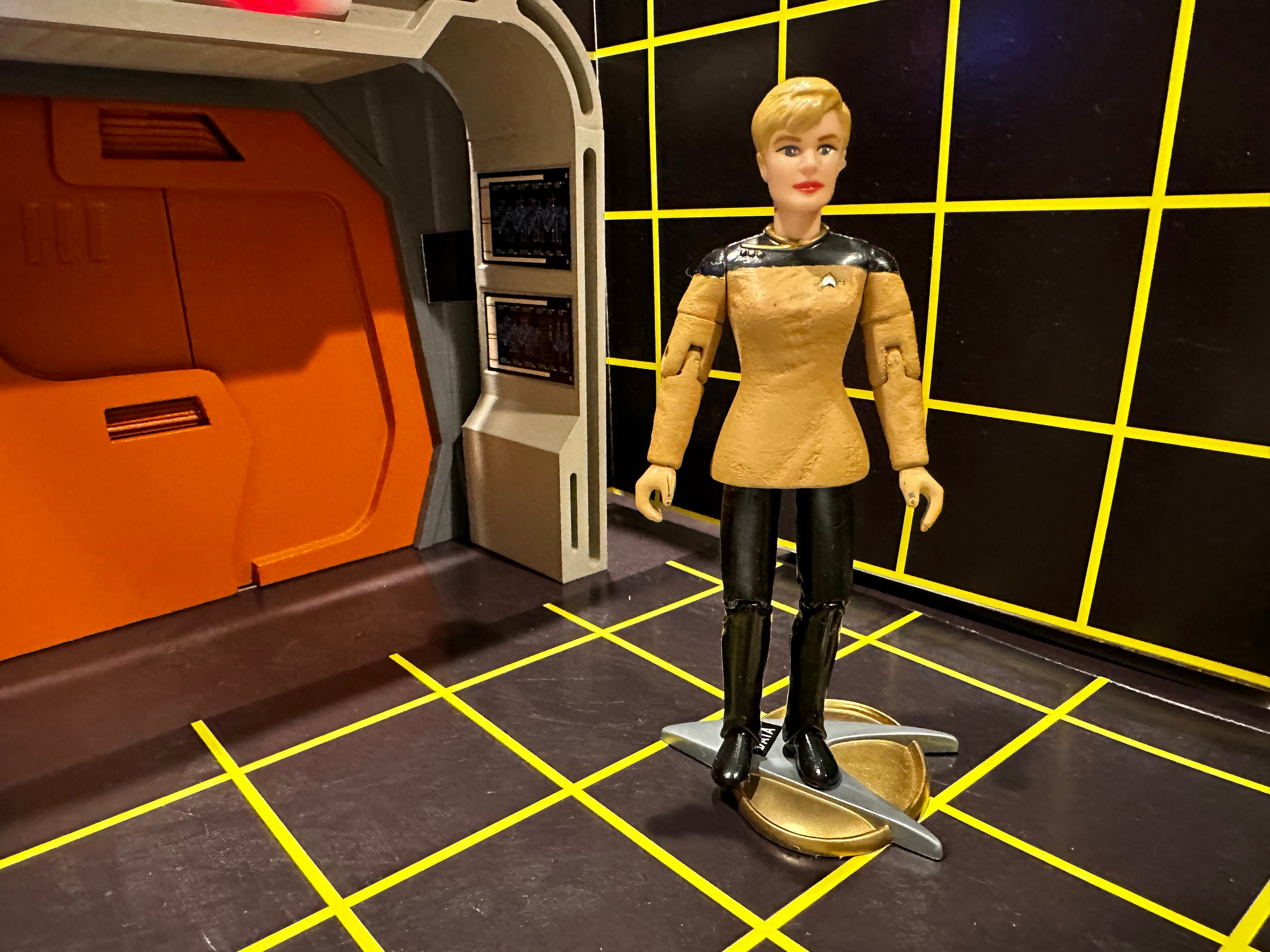 Star Trek - Tasha Yar in Dress Uniform [TNG Season 1 / Wave 1] - Etsy