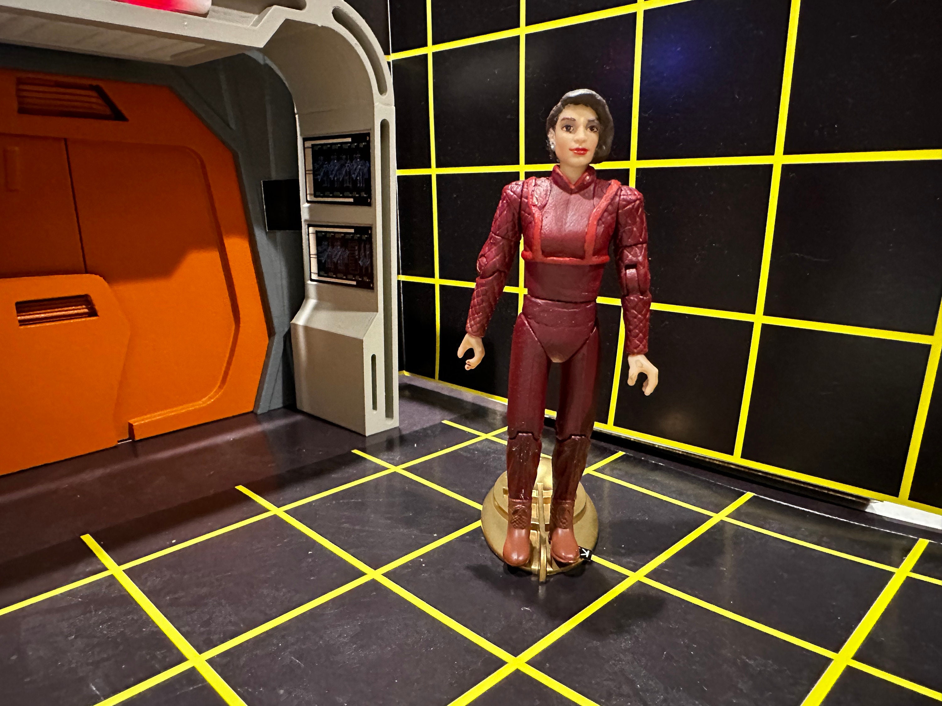 Colonel Kira From Season 7 star Trek DS9 Dominion War Line - Etsy