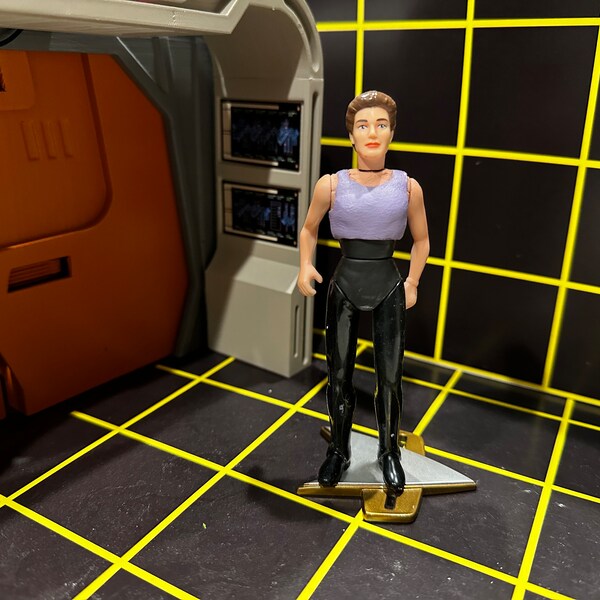 Captain Janeway Toy - Etsy