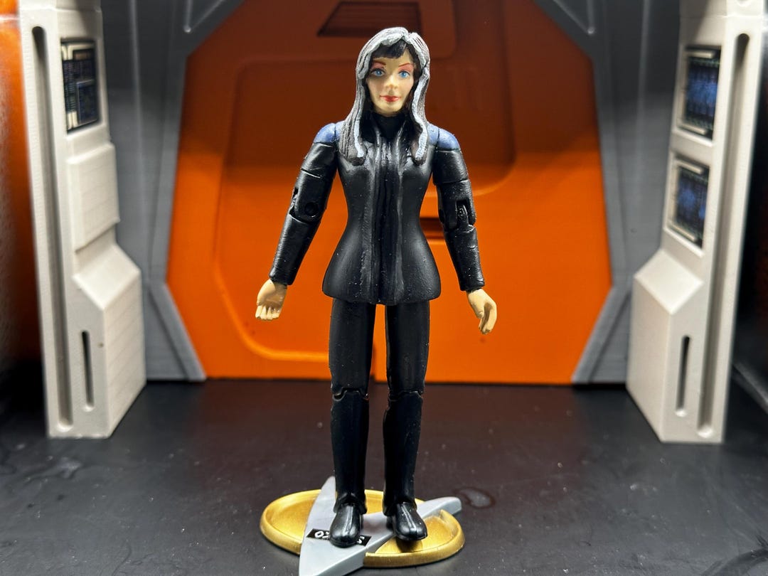 Admiral Beverly Crusher [star Trek Picard - Season 3 - Wave 2] - Etsy