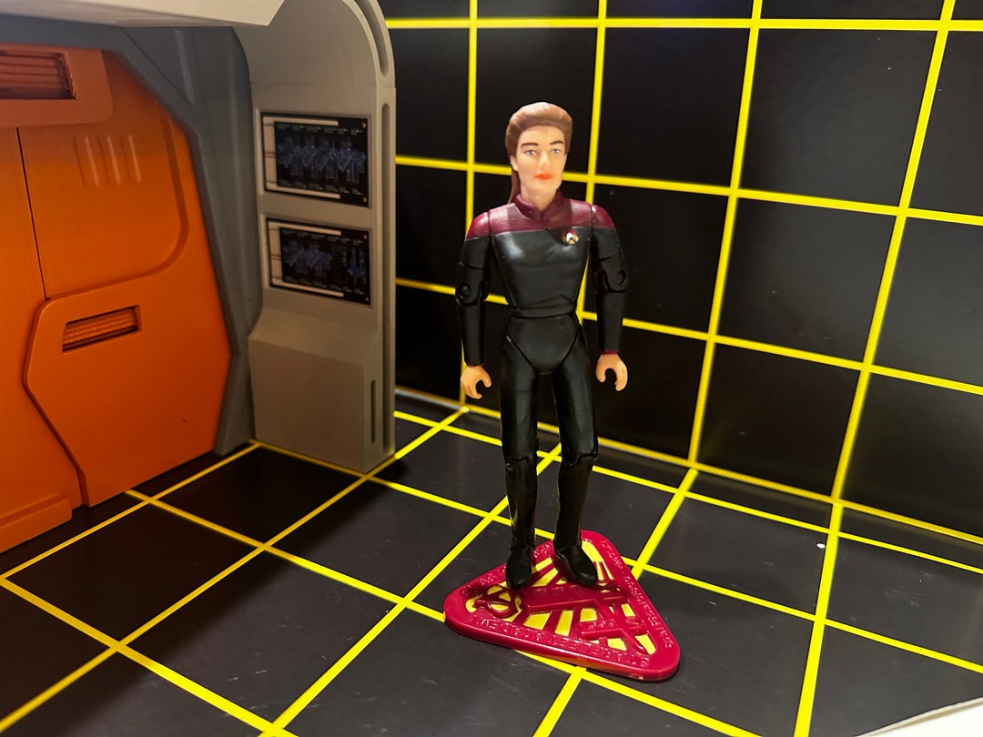 Cadet Kathryn Janeway [star Trek Early Years Line] - Etsy