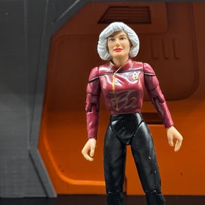 Admiral Kathryn Janeway From "endgame" [star Trek Voyager Expansion Set ...