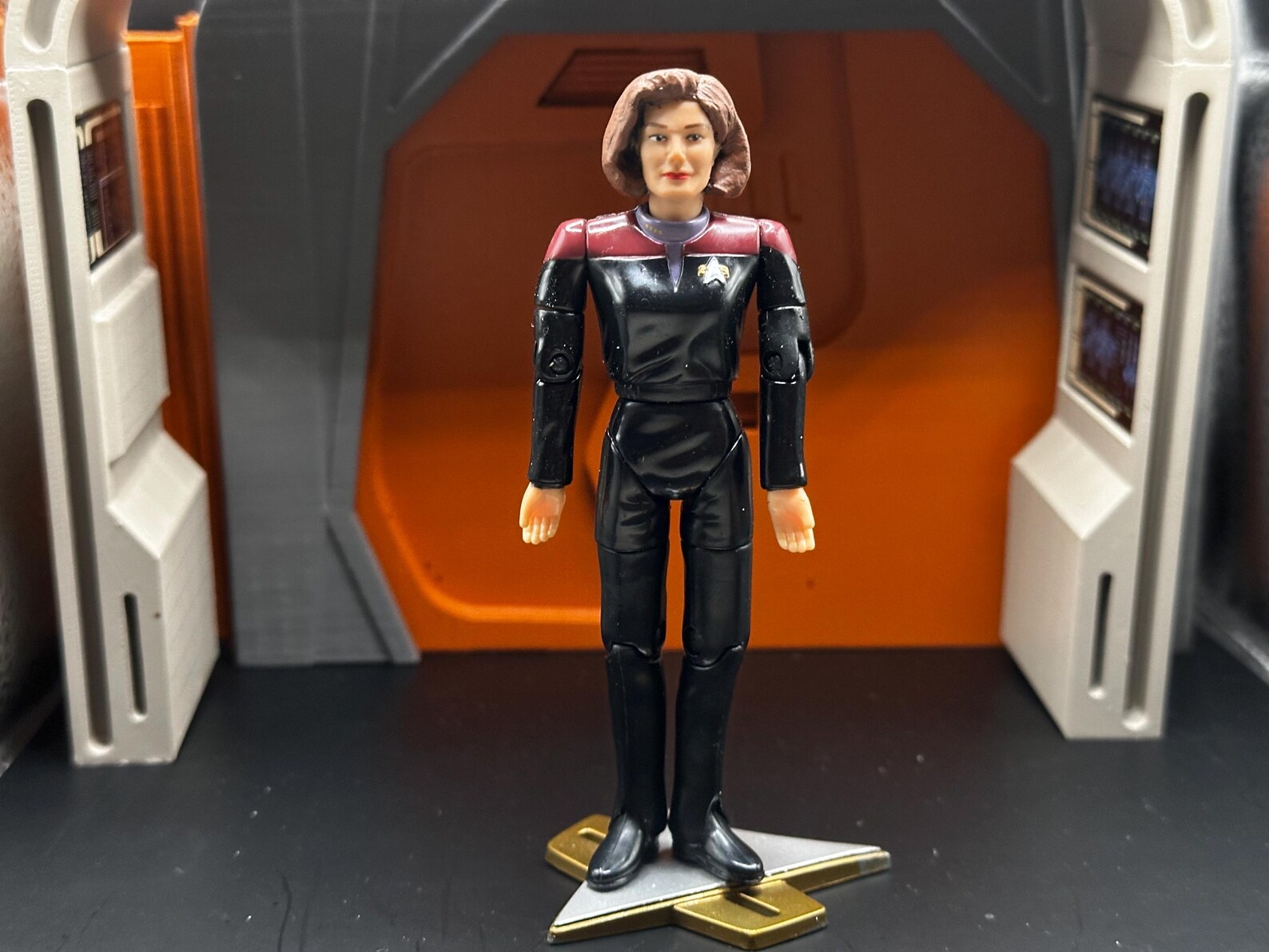 Captain Katherine Janeway From Season 7 [star Trek Voyager - Wave 1] - Etsy