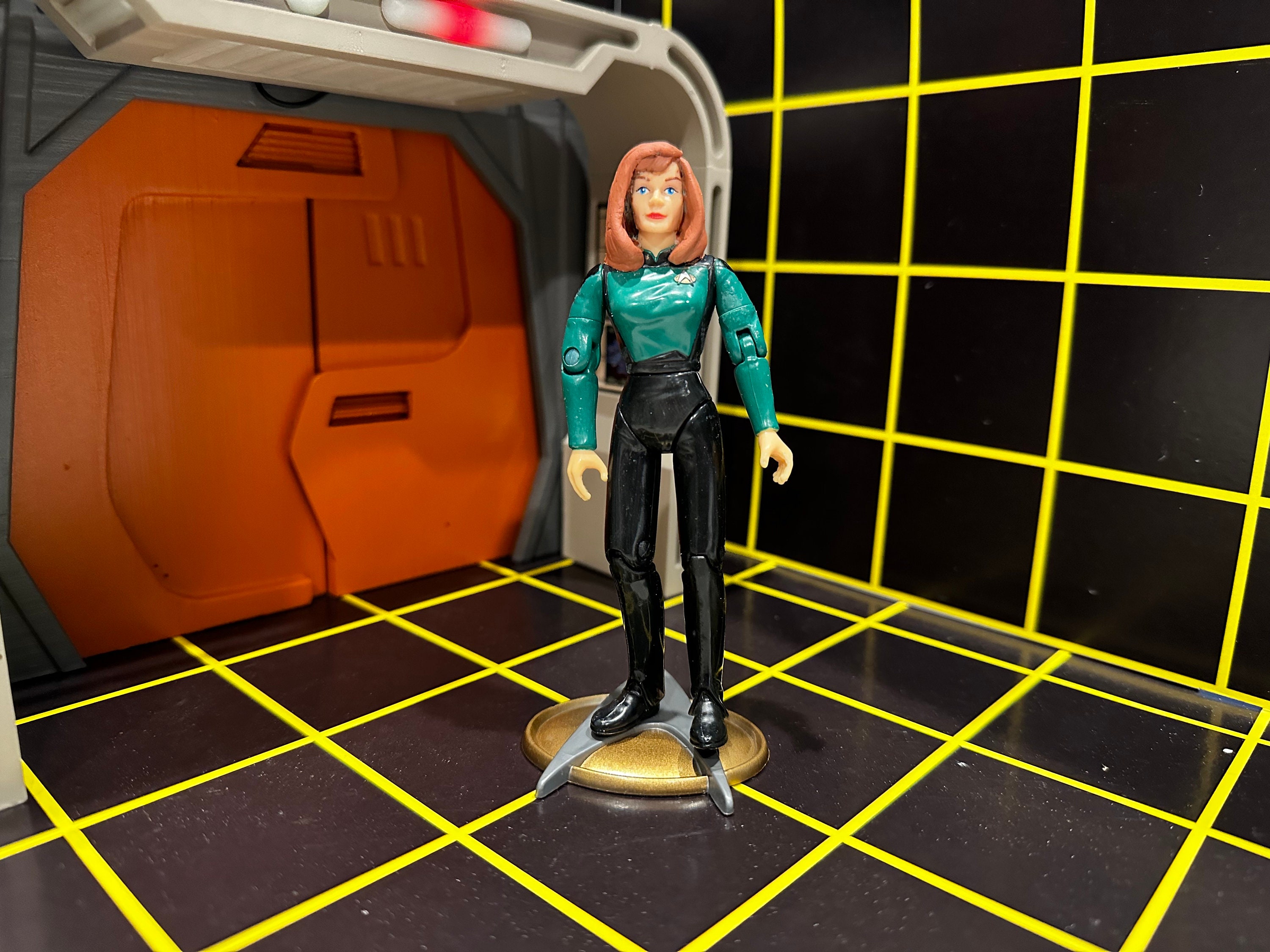Doctor Beverly Crusher From Season 3 TNG Season 3 / Wave 1 - Etsy Canada