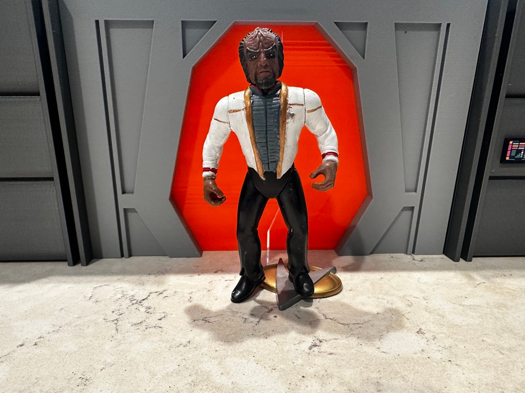 Lt Cmdr Worf in Dress Uniform [star Trek TNG Movie Line - Wave 1] - Etsy