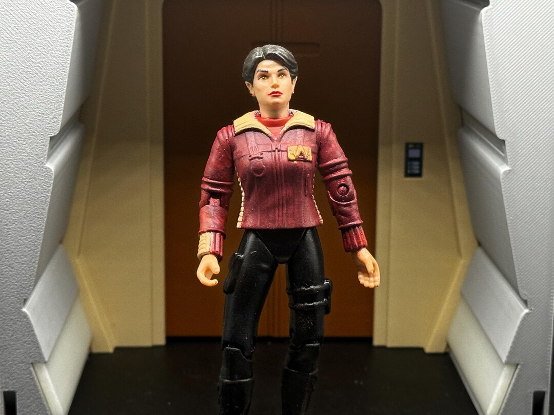 Saavik in Field Jacket From Wrath of Khan [TOS Movies] - Etsy