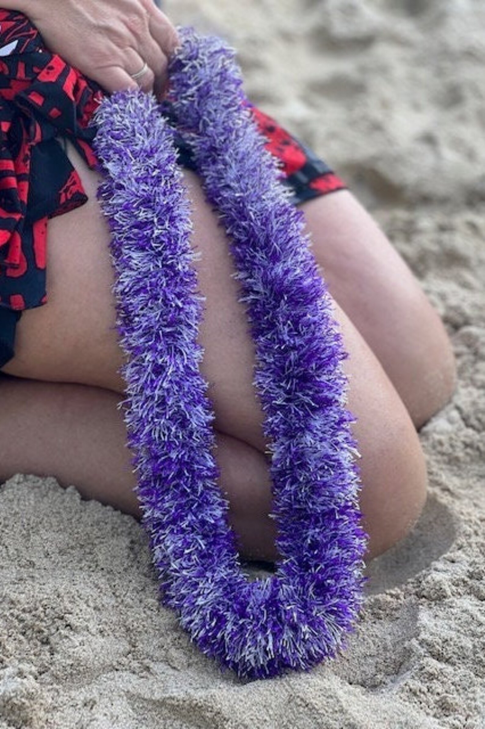Customizable Feather Yarn Lei: 36-inch Graduation Lei - Etsy