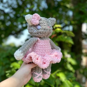Crochet Maisie the Ballerina Kitty Plushies - Amigurumi • Crocheted ...