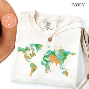 World Map T-shirt Traveler Gift Vacation Shirt Travel Lover Gift ...