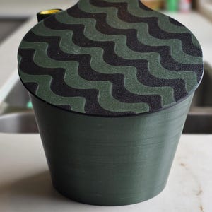 Stylish Countertop Compost Bin With Fruit Fly Trap Holder – Kitchen ...