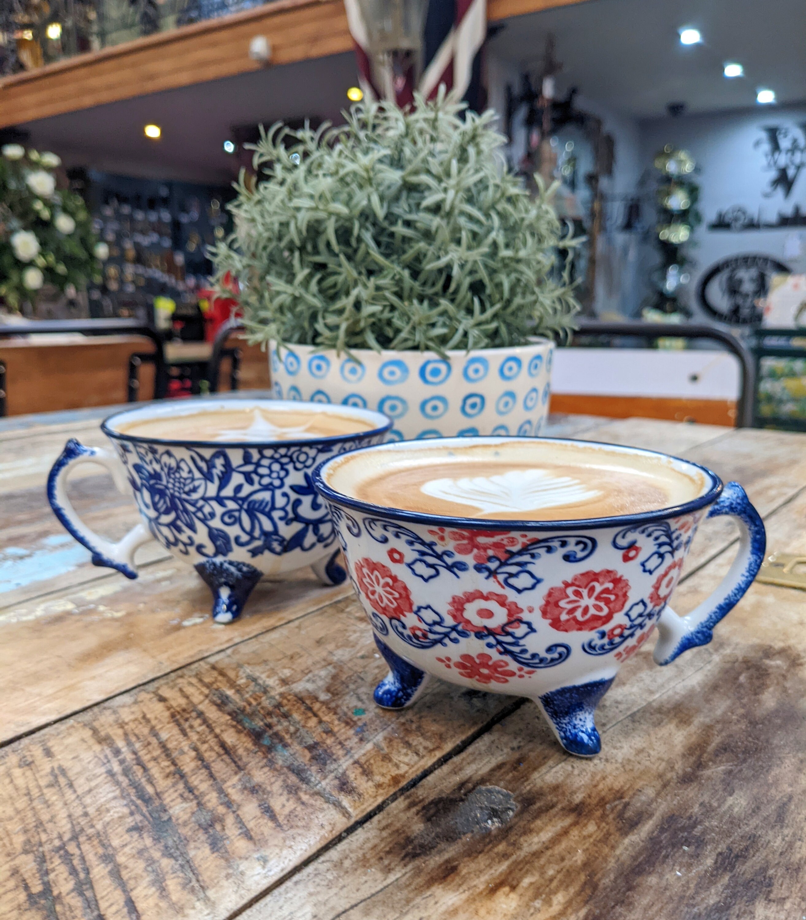 Red White & Blue Three Legged Tea Cup/traditional Style - Etsy UK