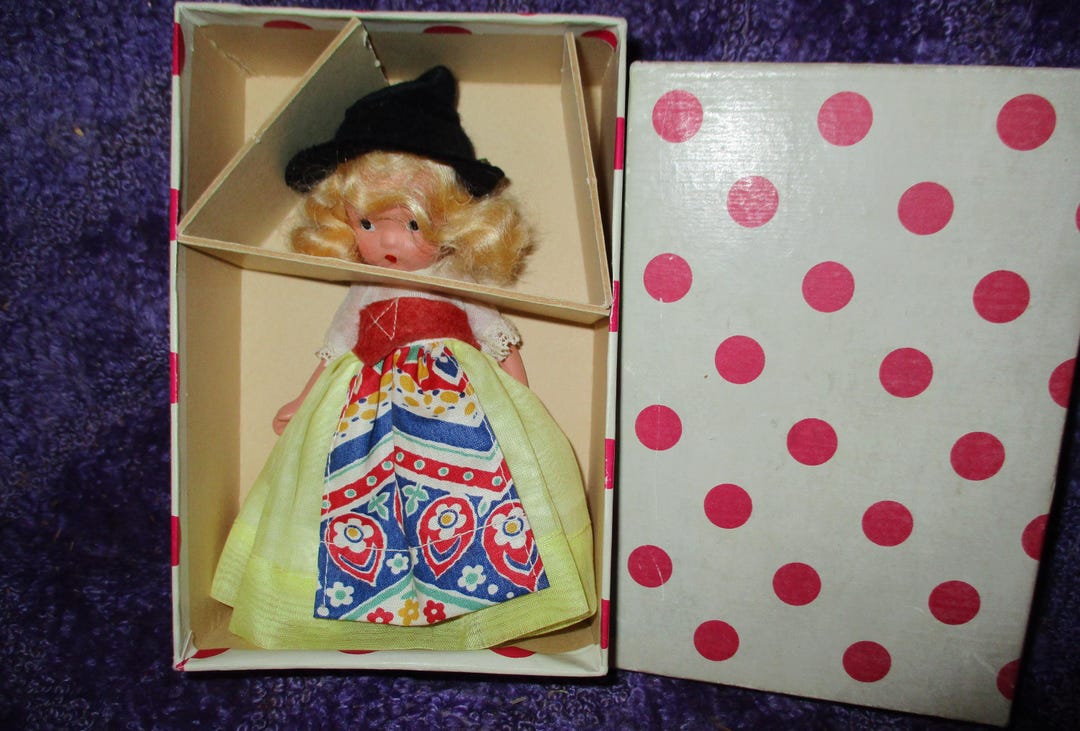 Nancy Ann No 26 Swiss Around World Series Free P&I US Buyers - Etsy