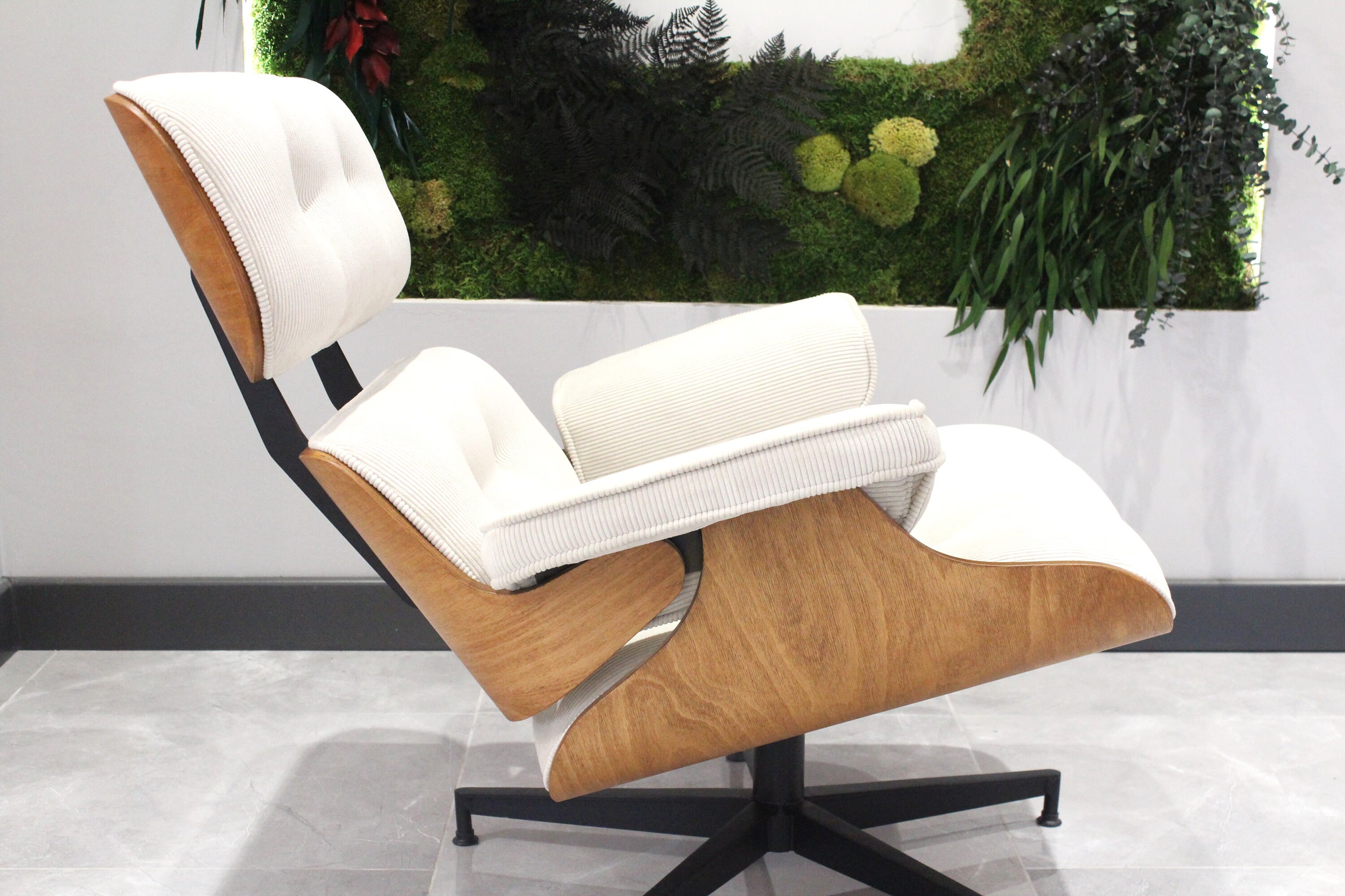 Custom Color Classic Chaise Lounge Chair With Foot Rest Modesto, Eames ...