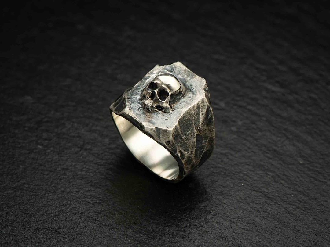 Signet Skull Ring- Sterling Silver Massive Skull Ring - Etsy