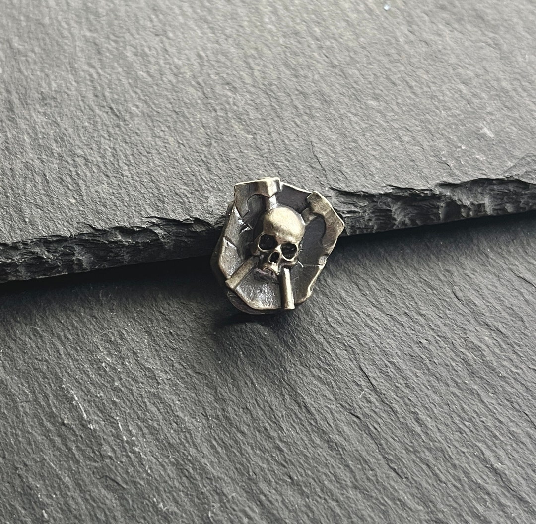Skull and Crossed Axes Pendant Bead for Lanyard half Jaw - Etsy