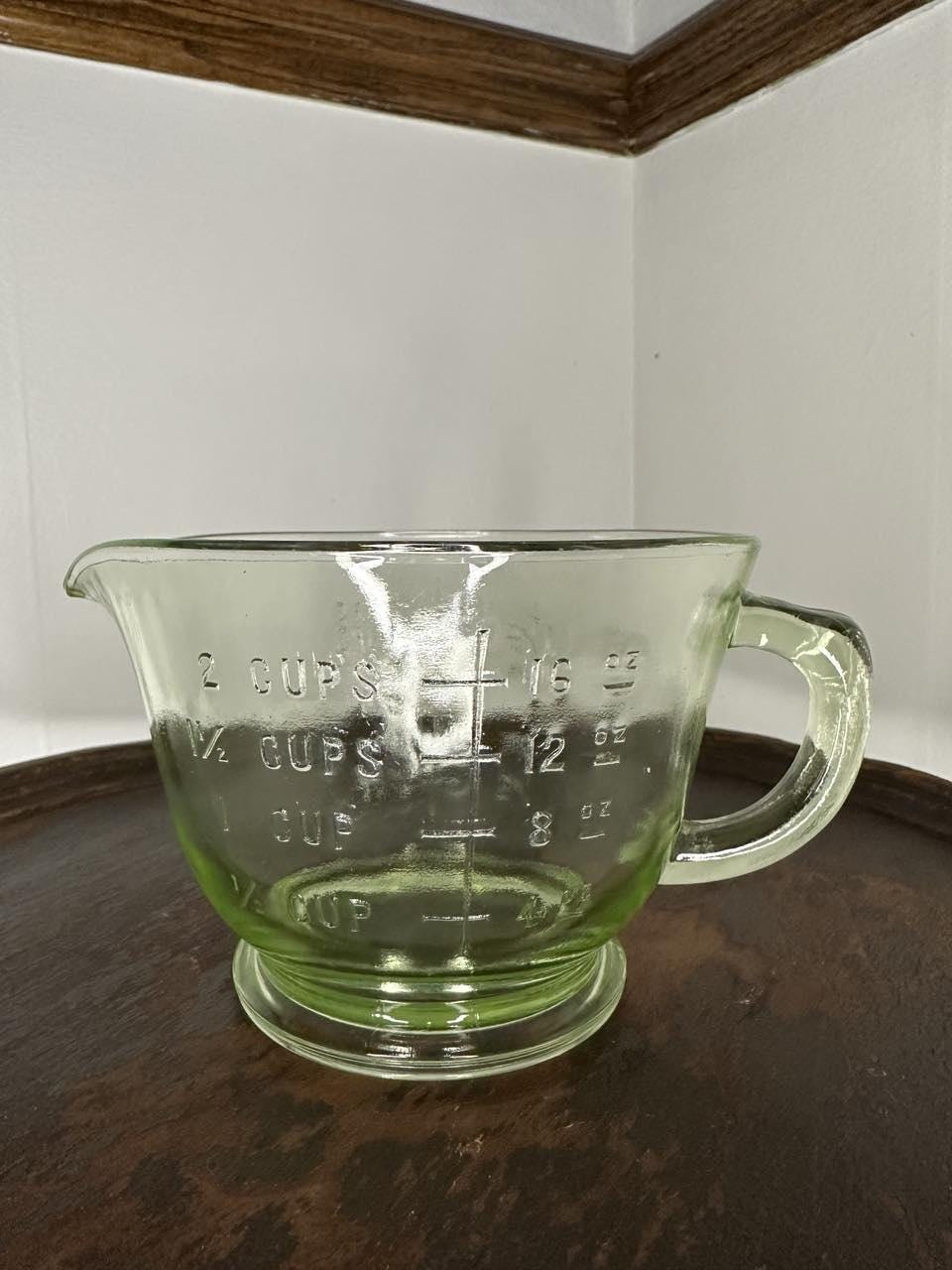 Uranium Glass 2 Cup Vintage Measuring Cup - Etsy