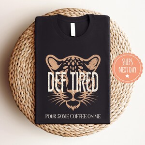 Def Tired Shirt - Tired Mom Tshirt - Retro Graphic Tee - Gift for ...