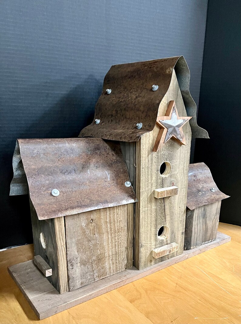 Custom Rustic Birdhouse - Etsy