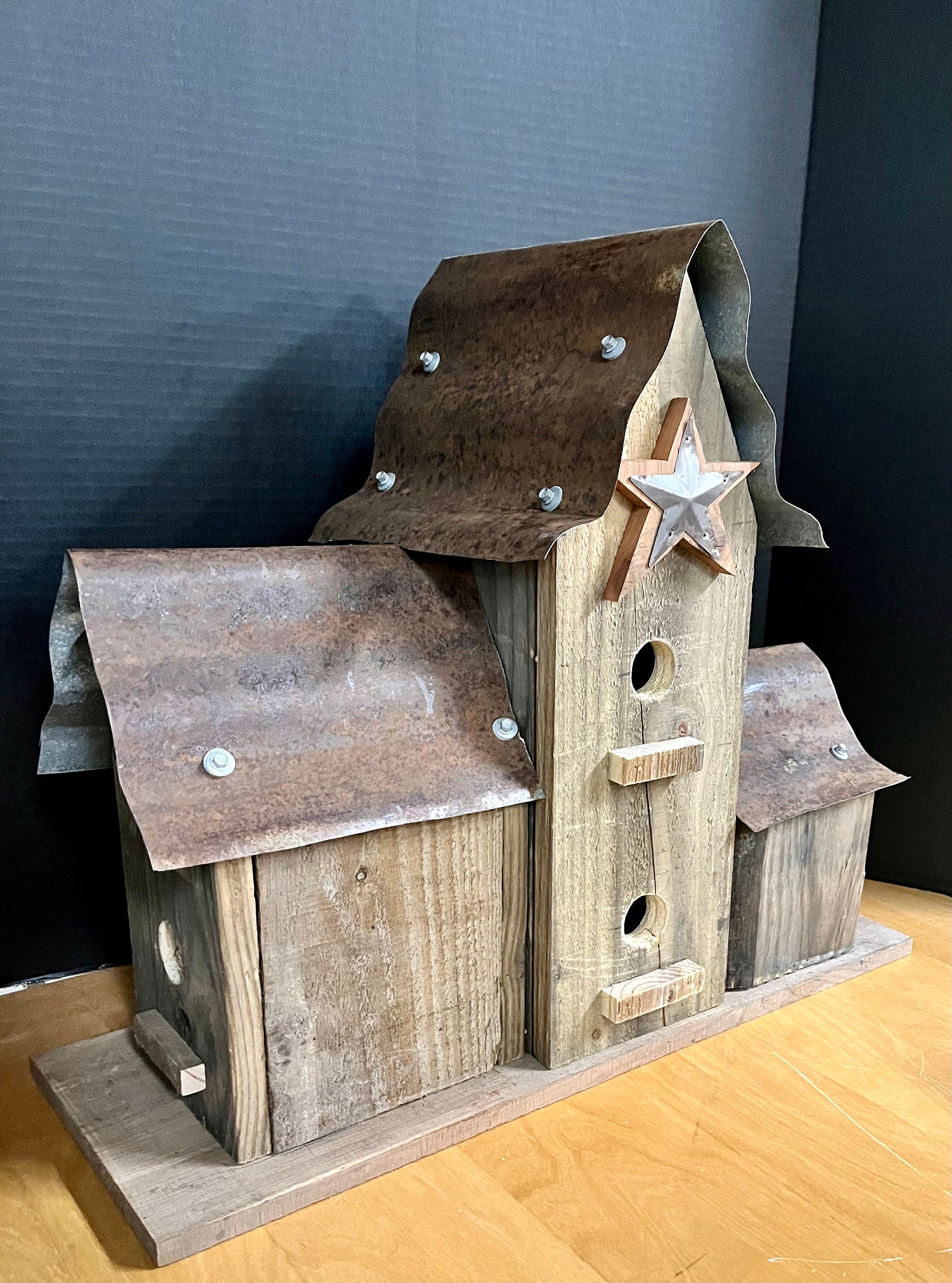 Custom Rustic Birdhouse - Etsy